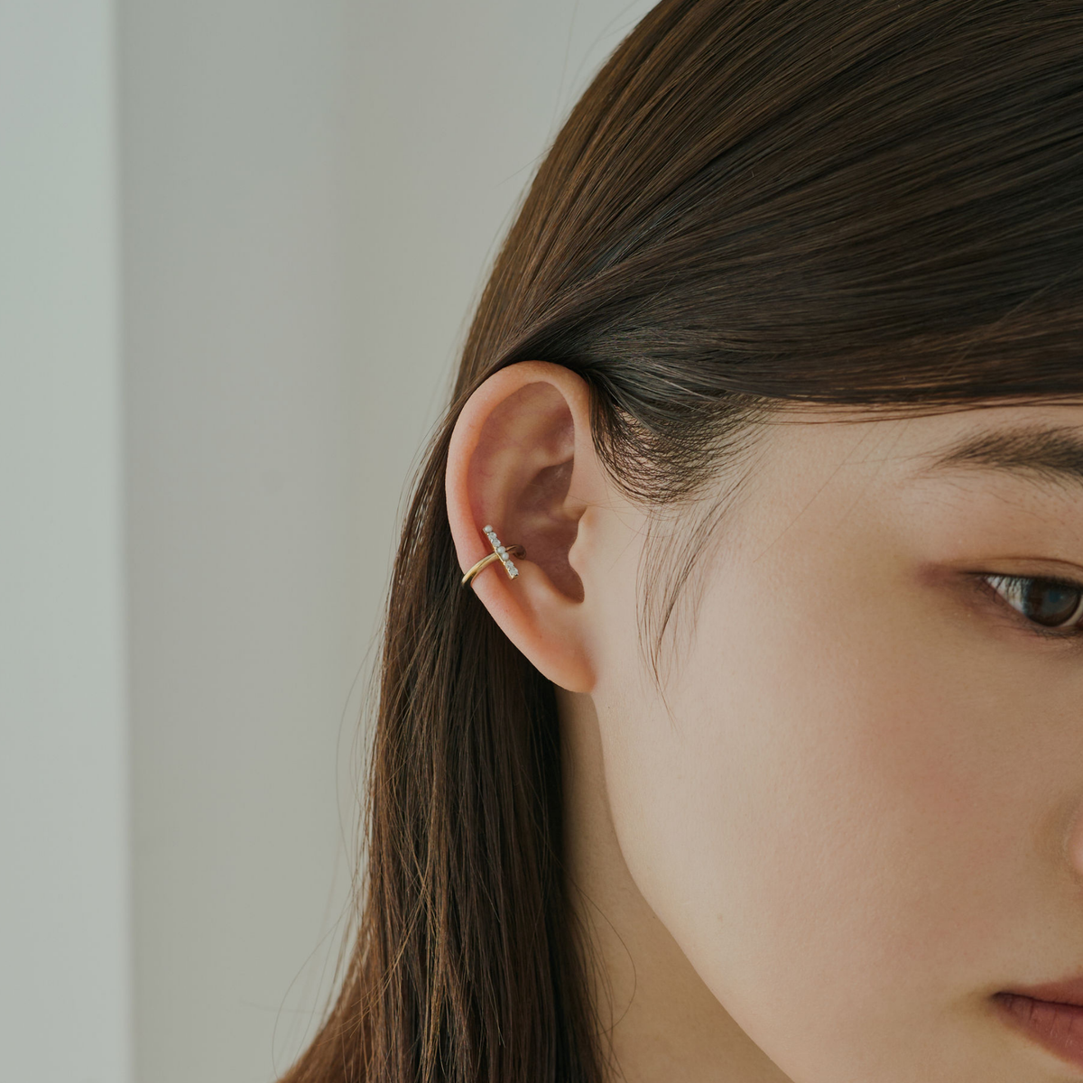 【halley】ジルコニア＆パールバーイヤーカフ gold – h..Online Store